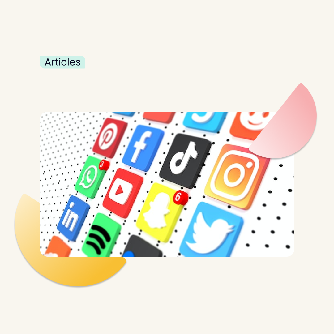 organic-vs-paid-social-media-a-hybrid-strategy